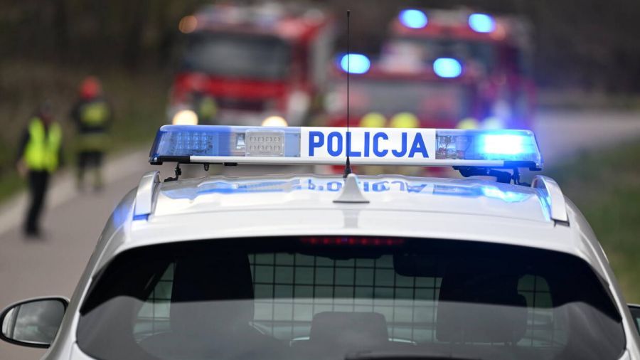 Wypadek samochodów na DK na trasie Opole Zawada