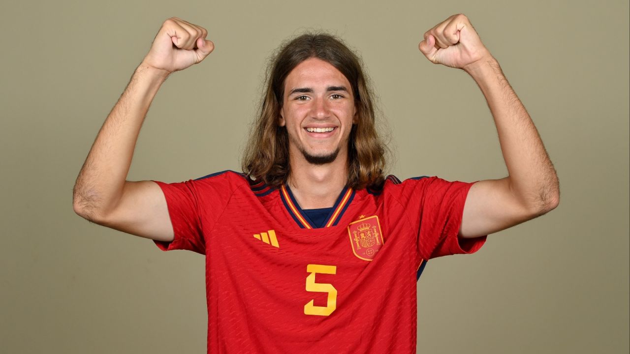 Mistrzostwa Europy U19. Yarek Gąsiorowski – piłkarz z polskimi ...