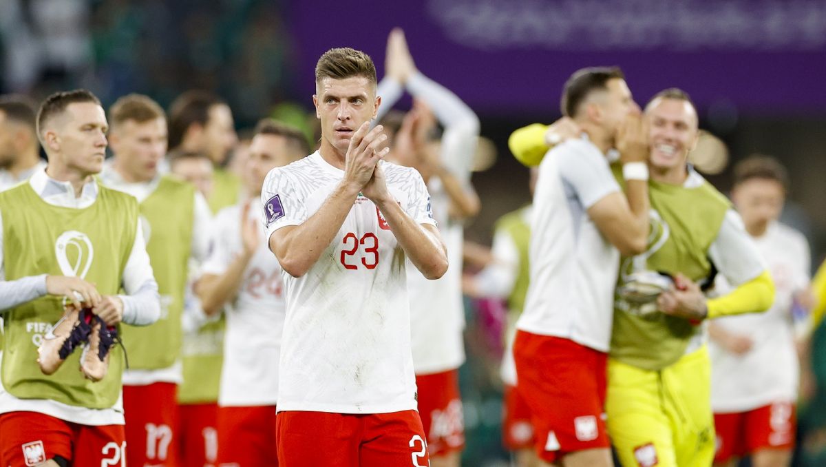 Oficjalnie: Krzysztof Piątek ma nowy klub, Basaksehir. Zagra w Turcji | TVP SPORT