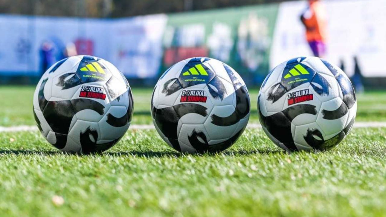 Z Orlika na Stadion. Piłka nożna – finał turnieju dzieci [transmisja na ...