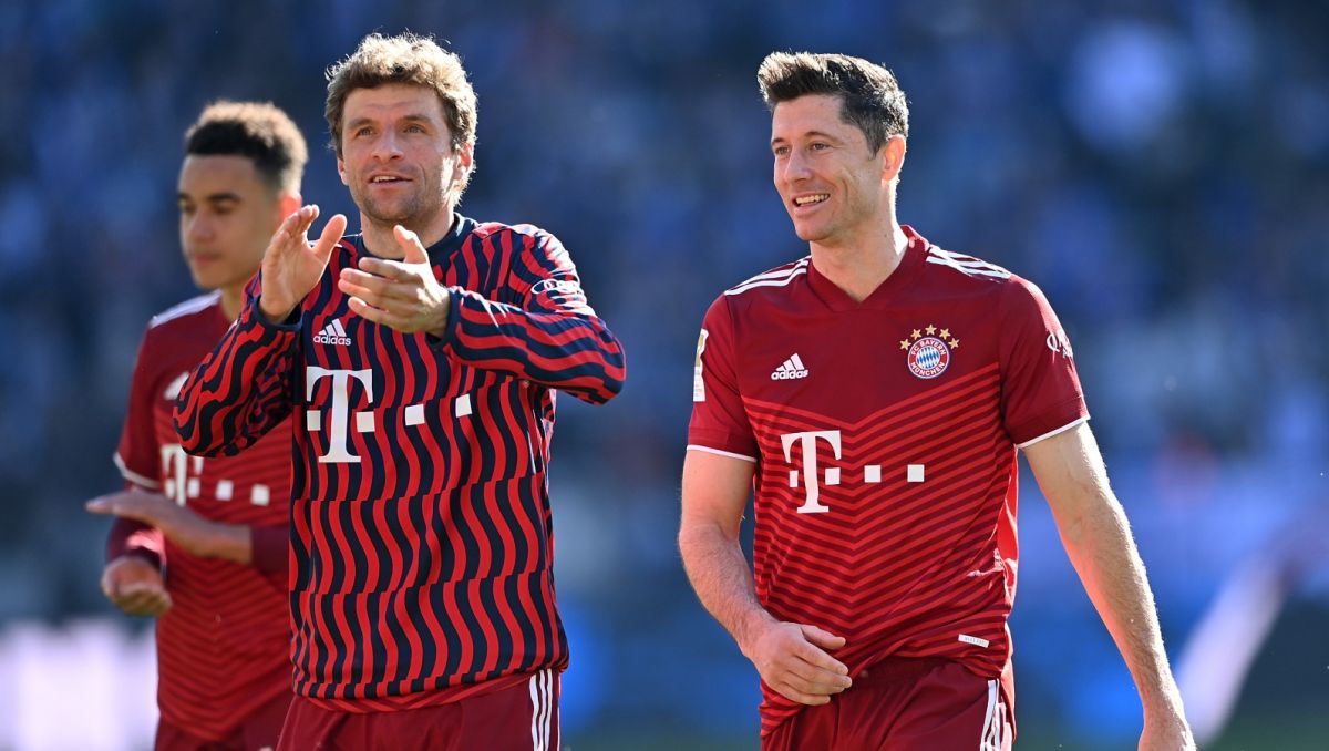 Liga Mistrzów. Robert Lewandowski i Thomas Mueller. Tylko dwóch ...