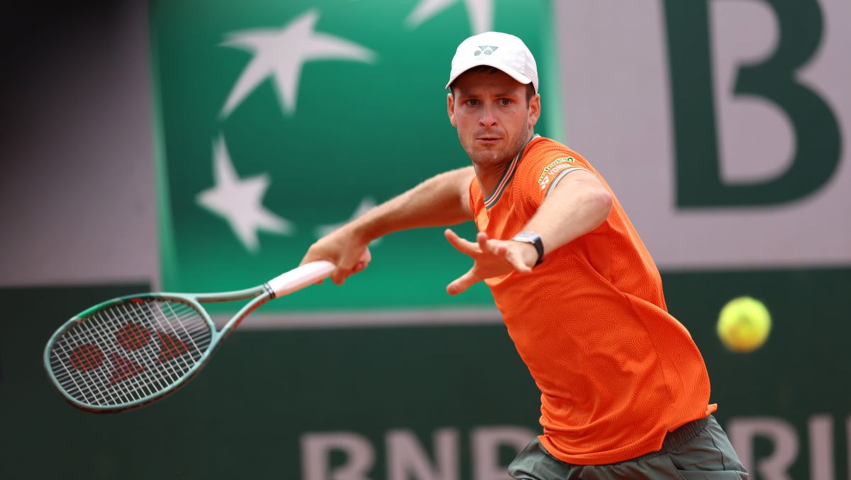 Kłopoty Hurkacza na start French Open! | TVP SPORT