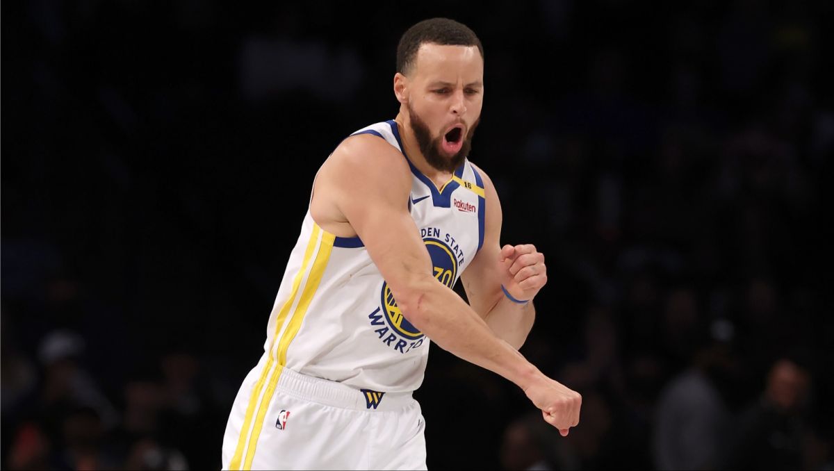NBA. Niesamowity rekord Curry'ego: 4000 "trójek" w karierze | TVP SPORT