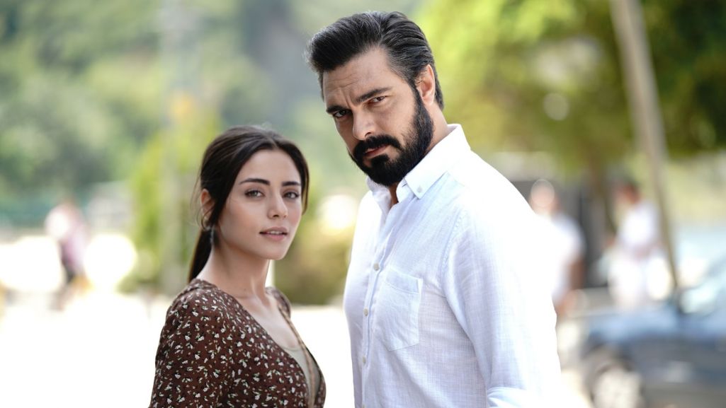 Kolejne odcinki serialu „Dziedzictwo”. Yaman próbuje odzyskać Seher i ...