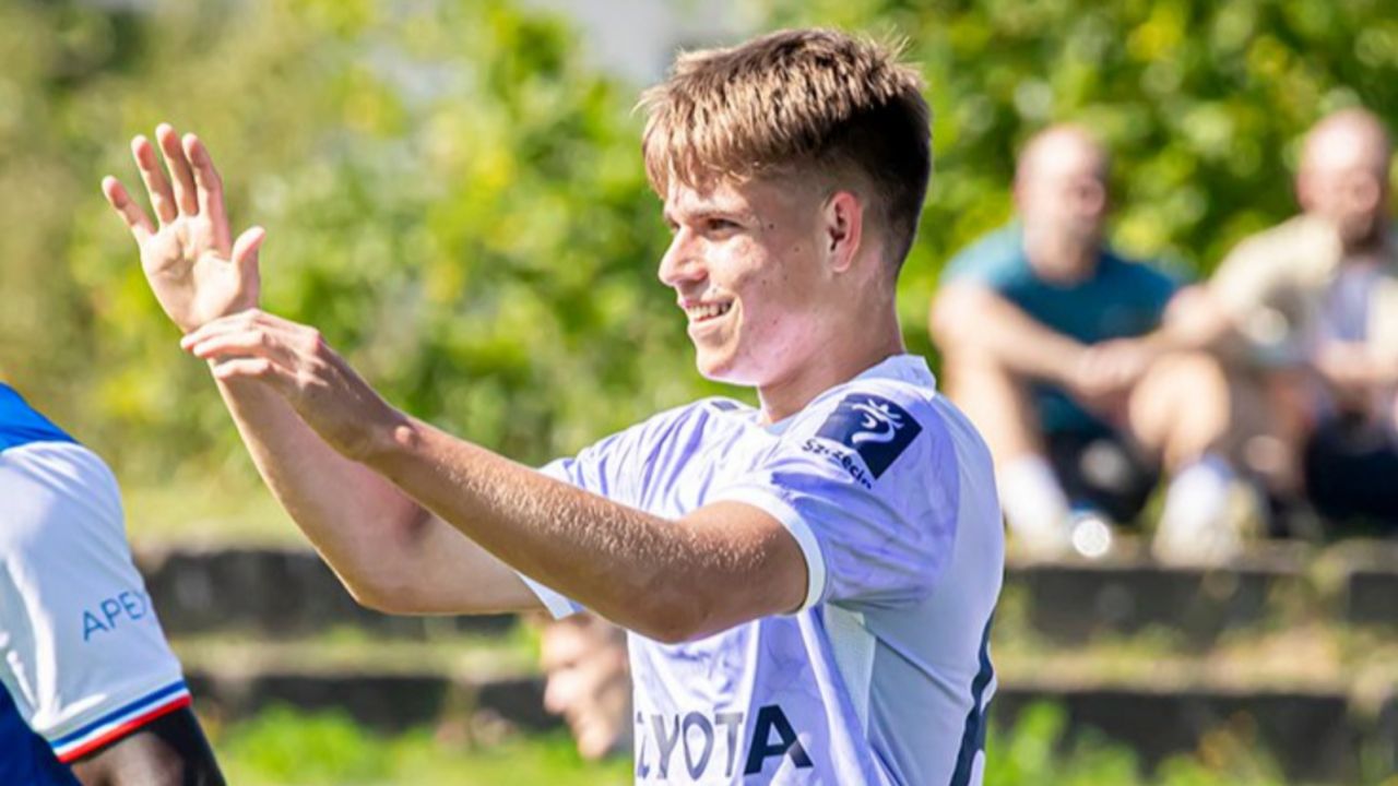 Antoni Klukowski poszedł w ślady ojca i zagrał dla Kanady | TVP SPORT