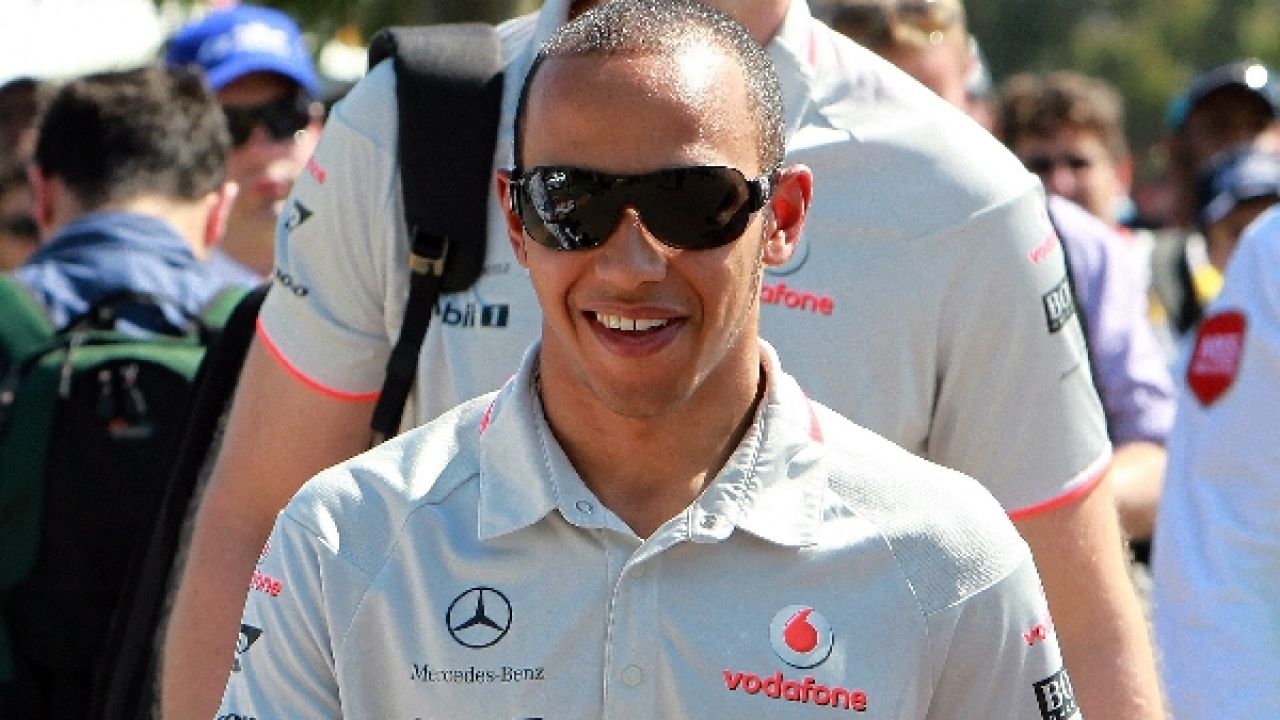 Hamilton sam o siebie zadba | TVP SPORT