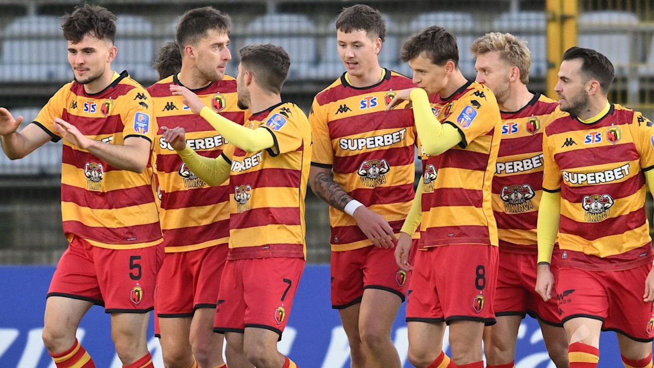 STS Puchar Polski 2025/26. Gdzie i kiedy oglądać losowanie 1/8 finału w ...