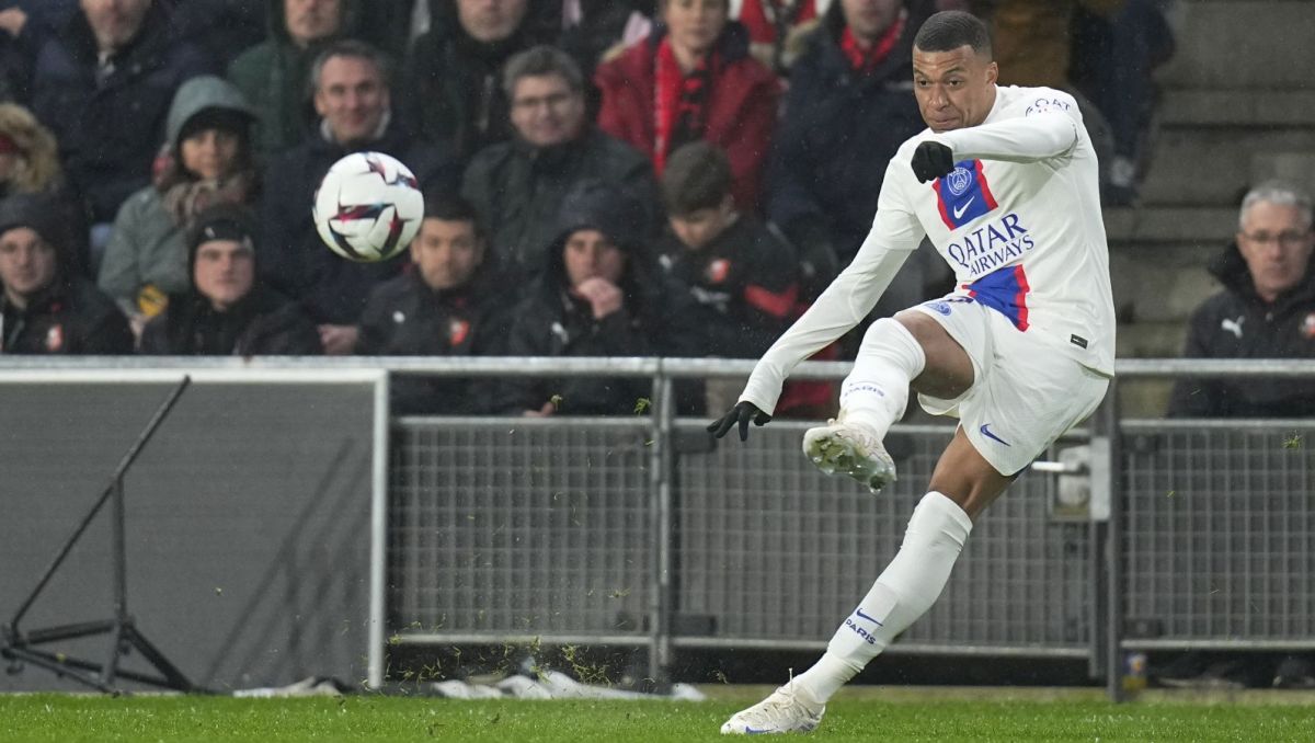 Puchar Francji: Kylian Mbappe najlepszym strzelcem w historii | TVP SPORT Puchar Francji: Kylian Mbappe najlepszym strzelcem w historii | TVP SPORT