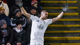 Pascal Mozie o krok od odejścia z Legii Warszawa. Negocjacje z ...