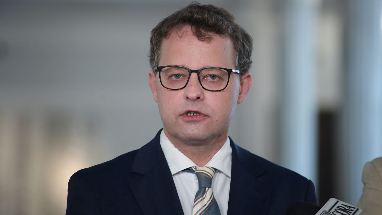 Hungary grants asylum to fugitive Polish ex-justice official