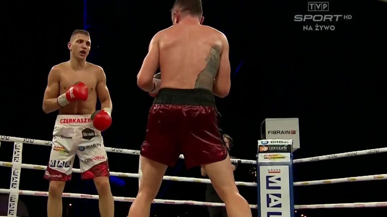 Fiodor Czerkaszyn Wes Capper walka cała | TVP SPORT