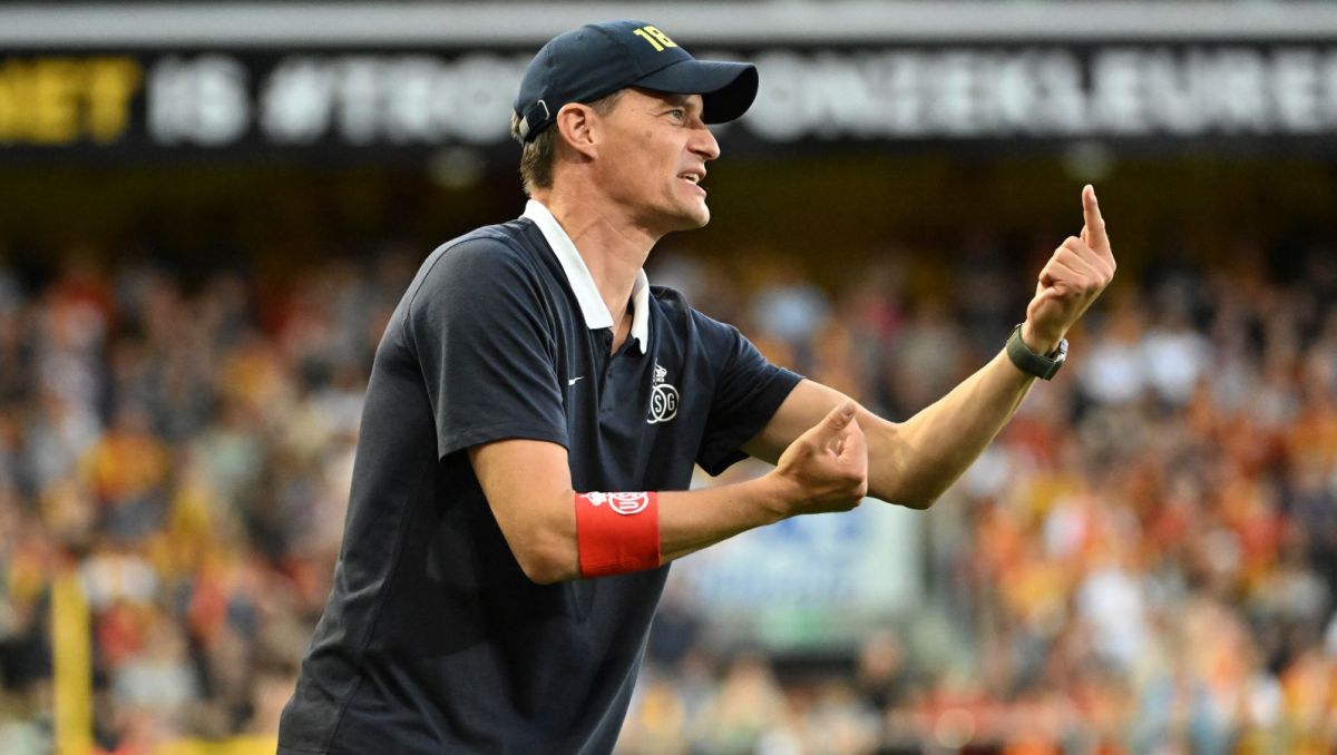 Alexander Blessin trenerem FC St. Pauli | TVP SPORT