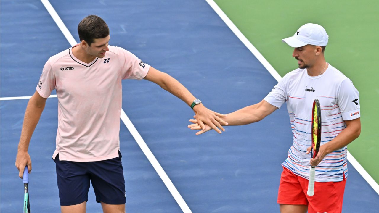 ATP w Antwerpii. Jan Zieliński odpadł w ćwierćfinale debla. Hubert ... ATP w Antwerpii. Jan Zieliński odpadł w ćwierćfinale debla. Hubert ...