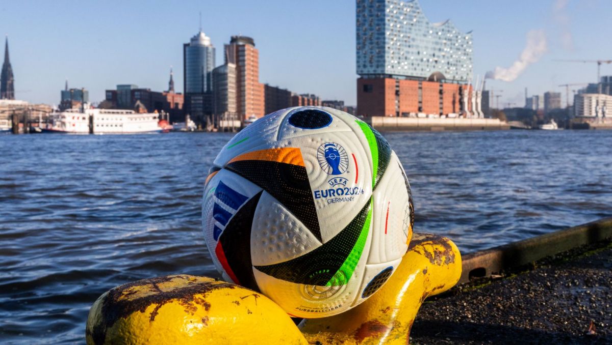 Piłka Euro 2024 (Fussballliebe) i jej poprzedniczki. Wszystkie piłki ...