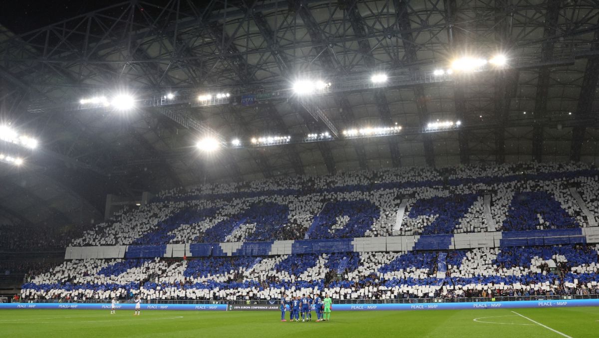 Stadion Lecha Poznań potrzebuje miejsc stojących. W "Kotle" krzesełka ...