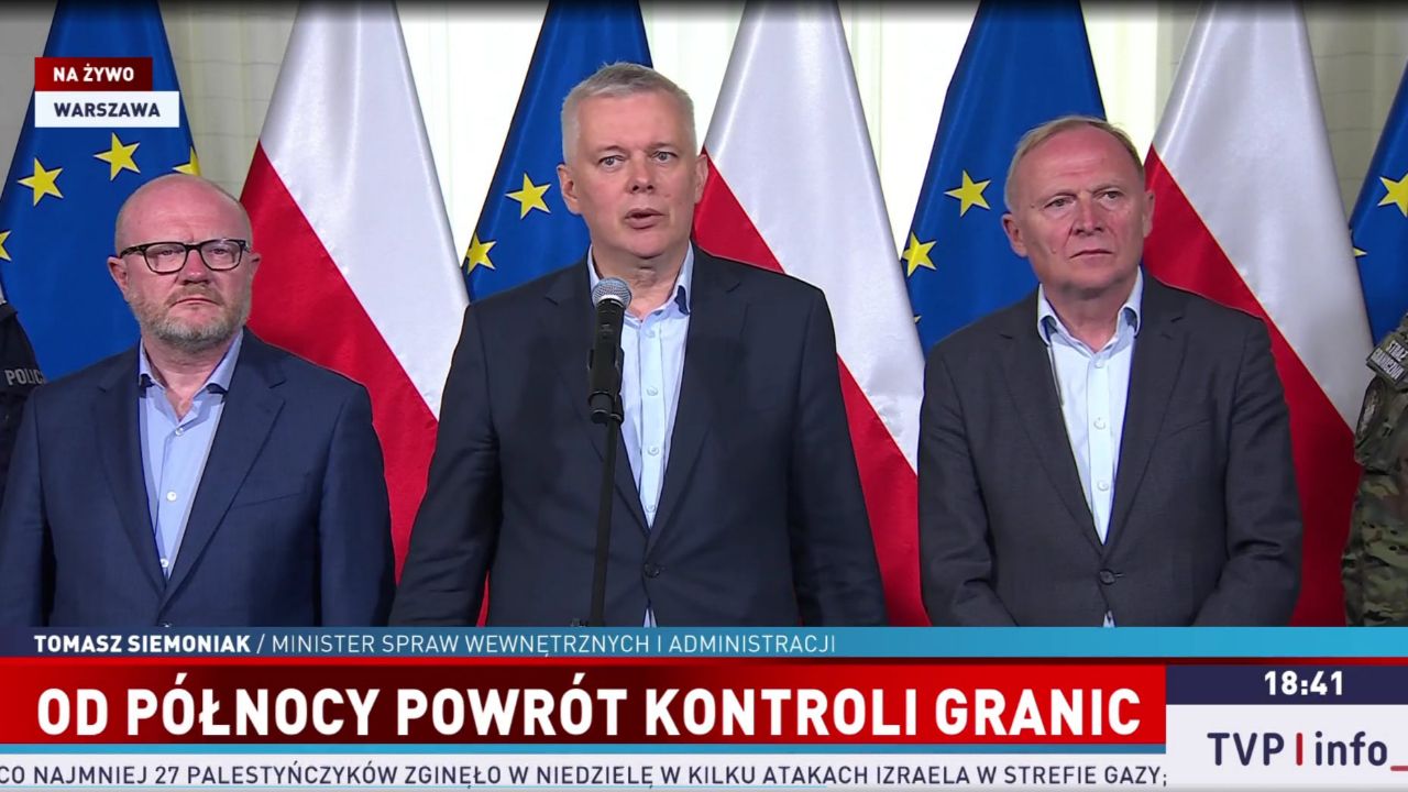 Od północy kontrole na granicy z Niemcami i Litwą. Tomasz Siemoniak podał szczegóły | TVP INFO